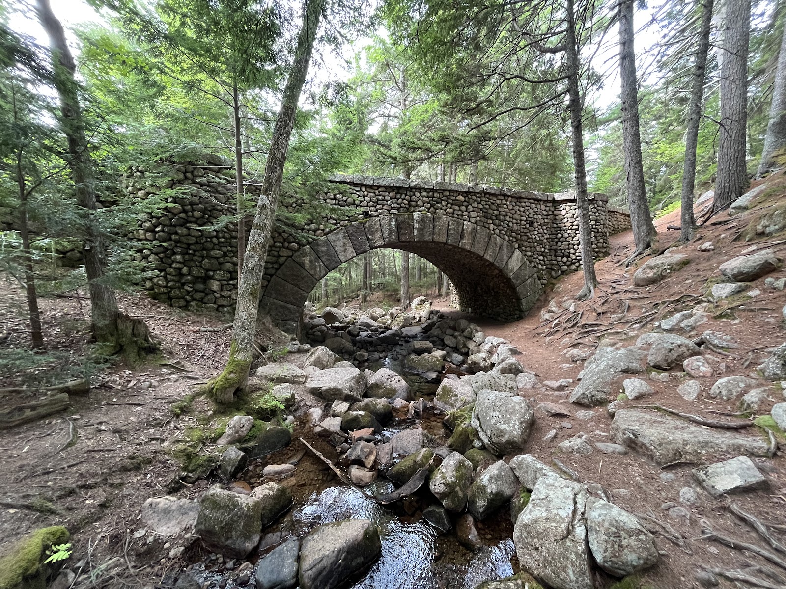 Cobblestone Bridge (2026) – Best of TikTok, Instagram & Reddit Travel Guide