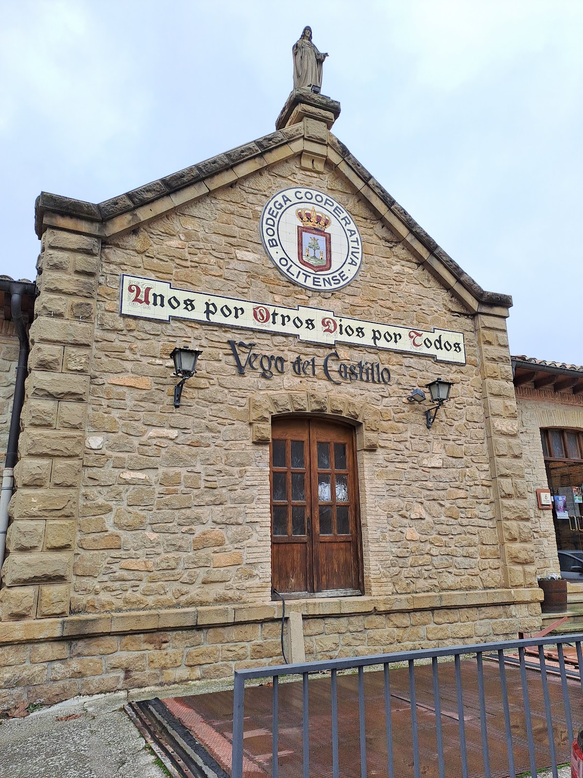 Bodega Vega del Castillo (2026) – Best of TikTok, Instagram & Reddit ...