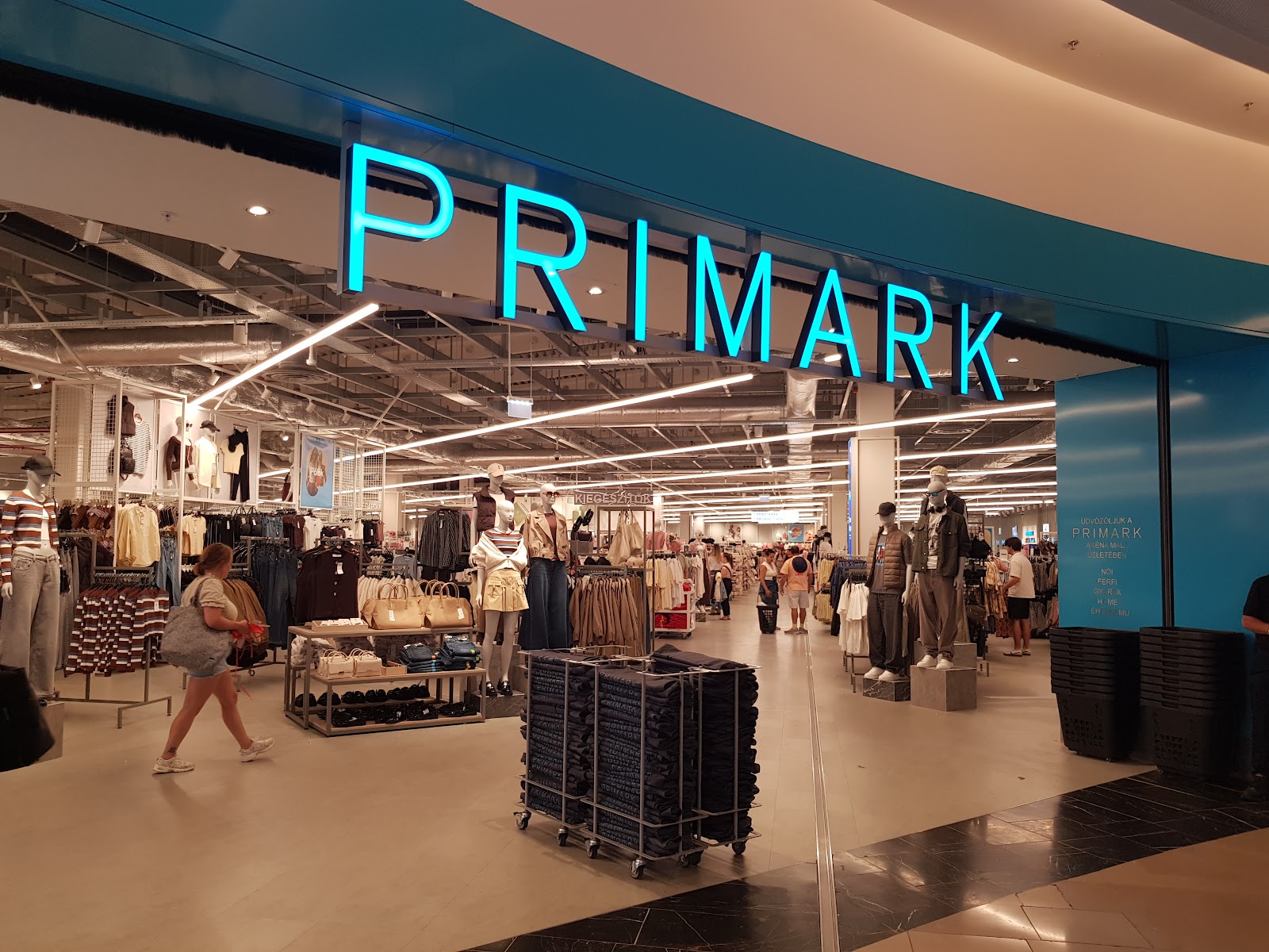 Primark Budapest (2026) – Best of TikTok, Instagram & Reddit Travel Guide