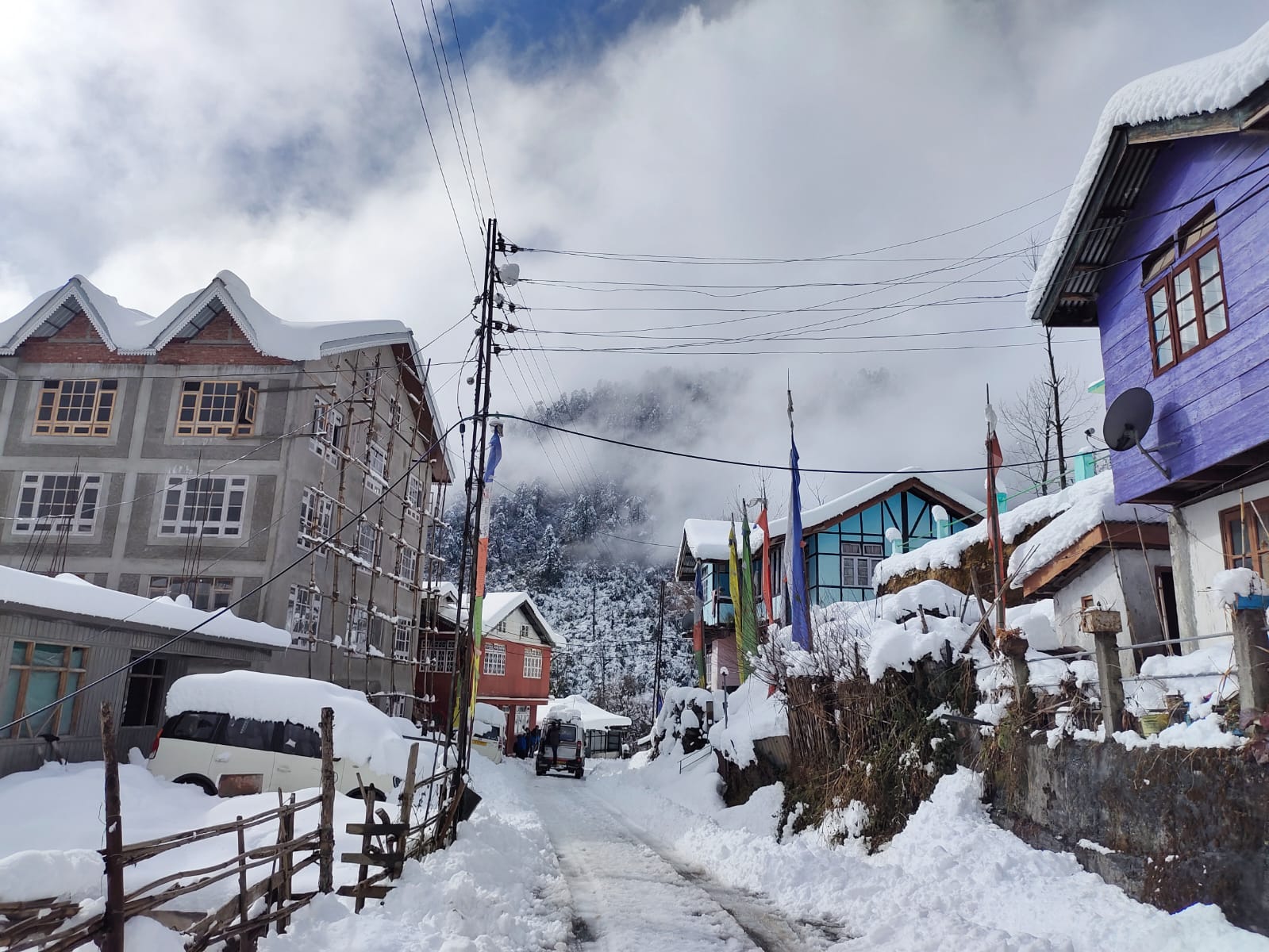 Lachen Sikkim (2026) – Best of TikTok, Instagram & Reddit Travel Guide