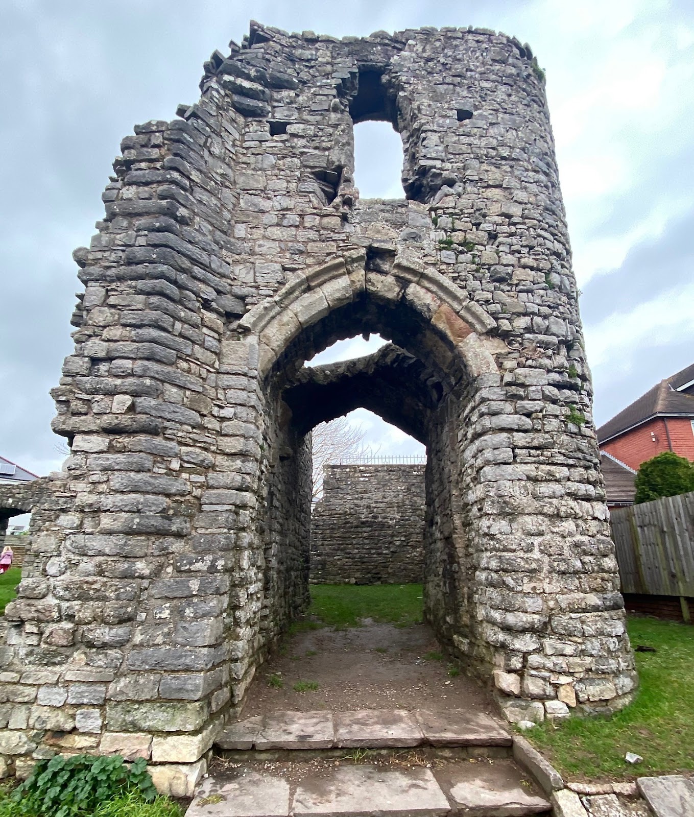 Barry Castle Wales (2025) – Best of TikTok, Instagram & Reddit Travel Guide