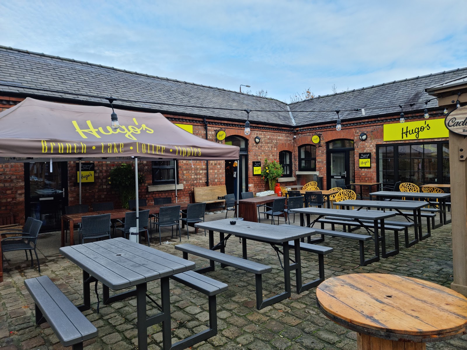 Burscough Wharf (2026) – Best of TikTok, Instagram & Reddit Travel Guide