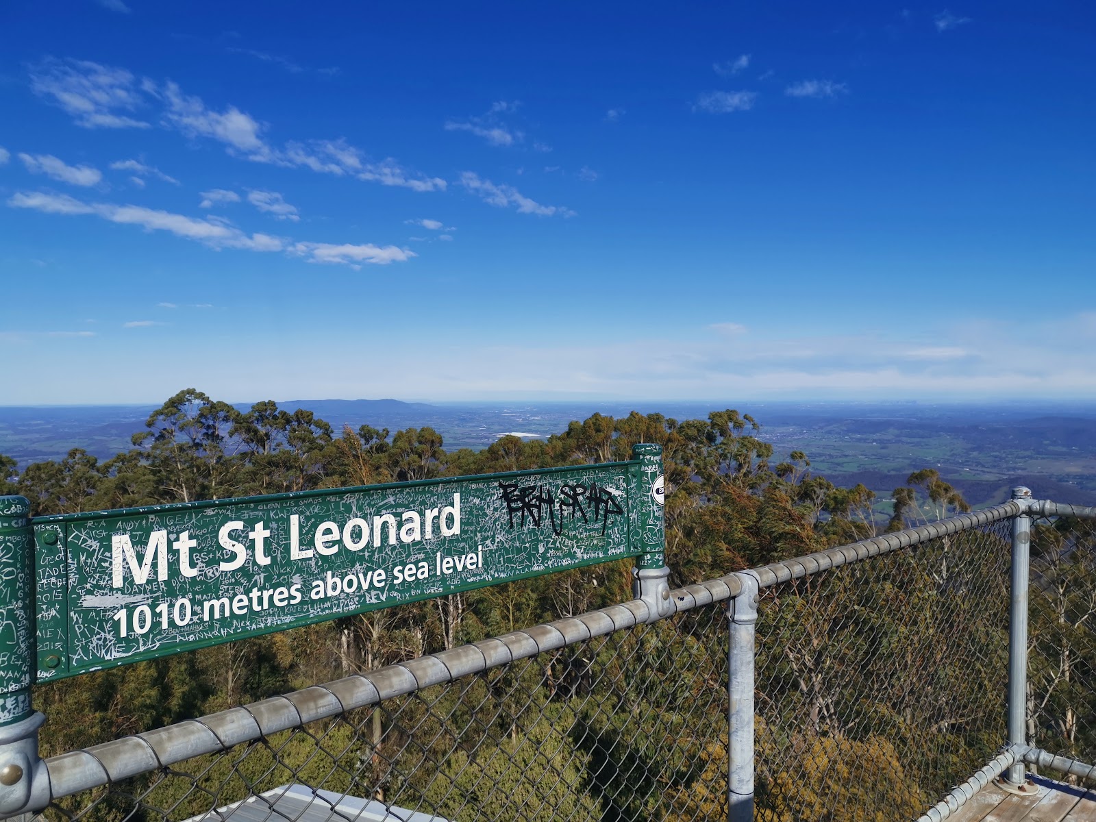 Mount St Leonard (2026) – Best of TikTok, Instagram & Reddit Travel Guide