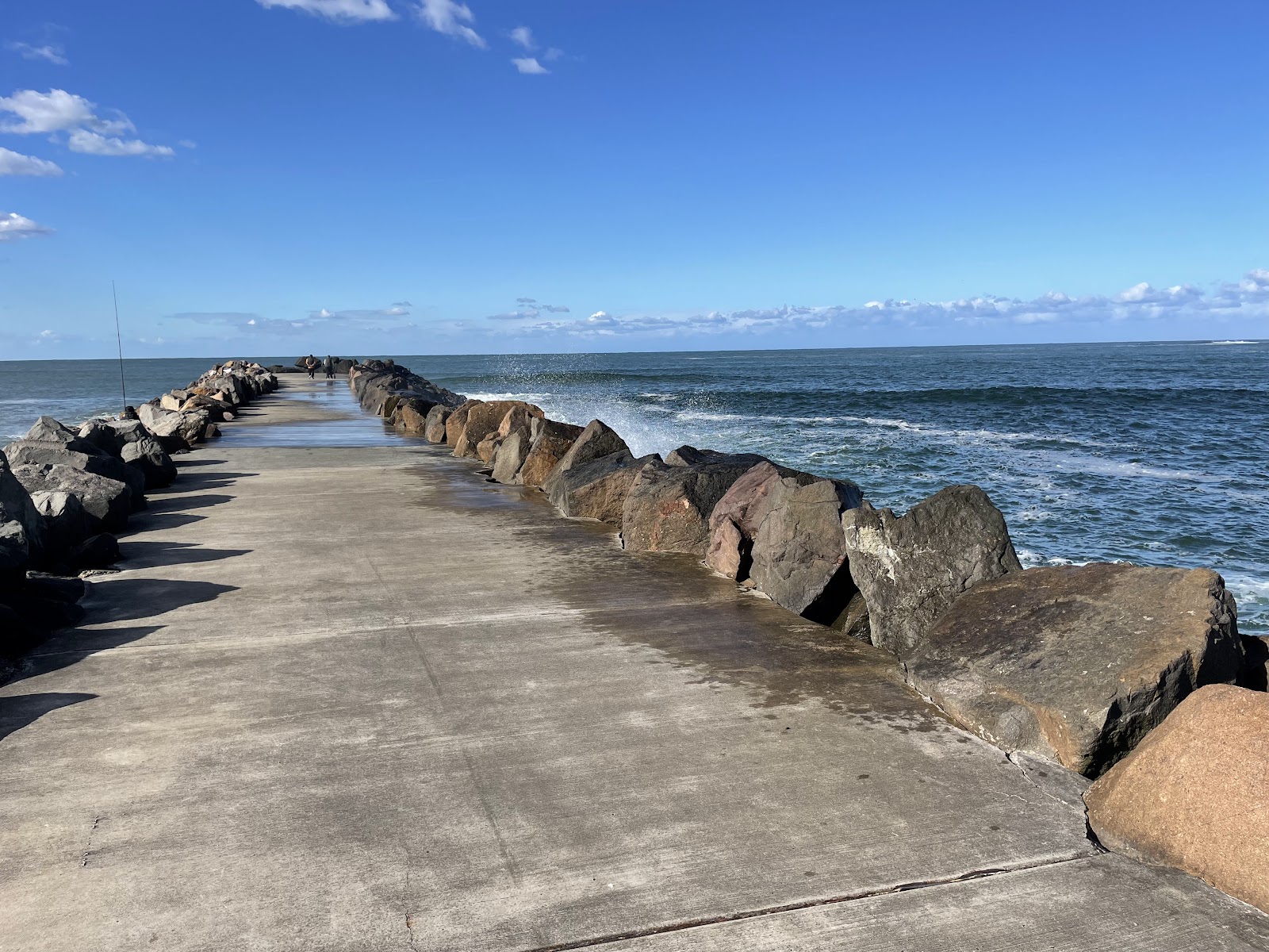 Swansea Heads Breakwalls (2026) – Best of TikTok, Instagram & Reddit ...