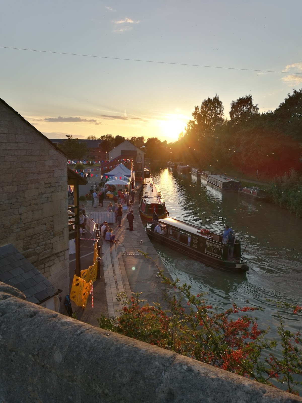 Devizes Wharf and Canal Centre (2026) – Best of TikTok, Instagram ...