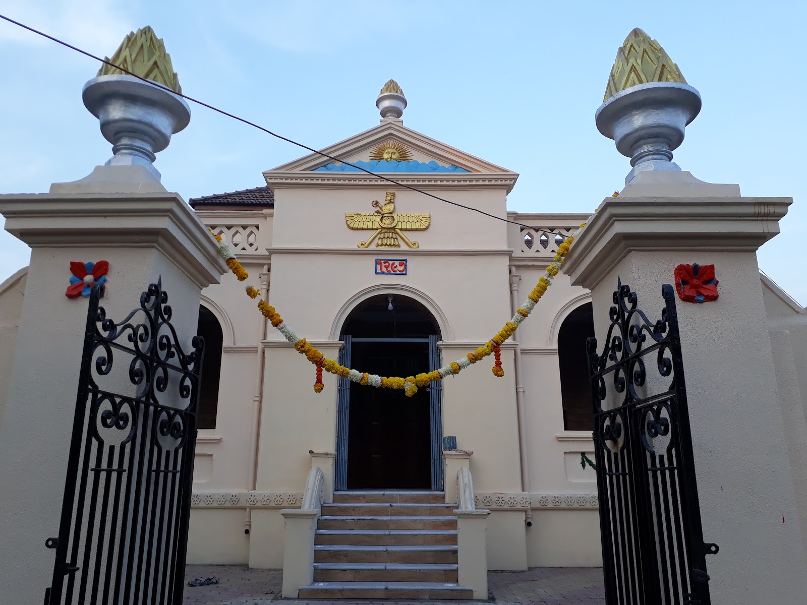 Surat Parsi Agiary (2026) – Best of TikTok, Instagram & Reddit Travel Guide