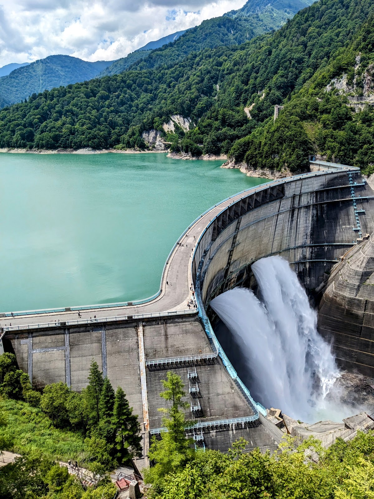 Kurobe Dam Observation Deck (2026) – Best of TikTok, Instagram & Reddit ...