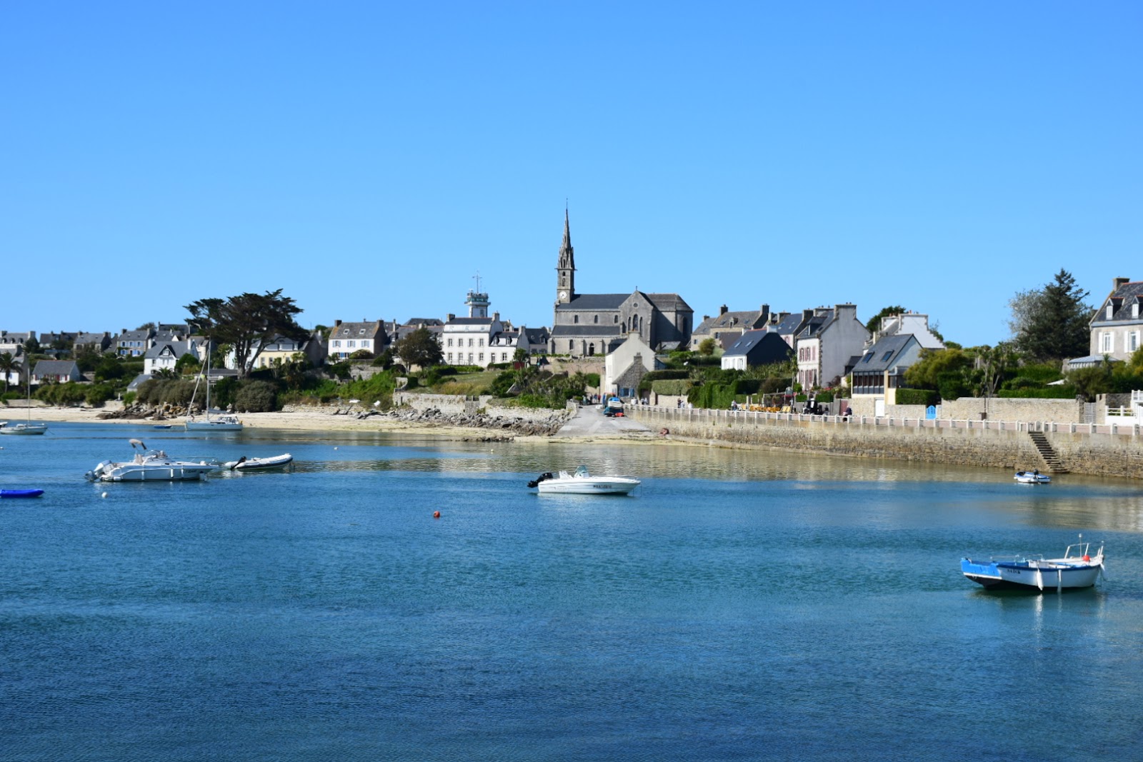 Île de Batz (2026) – Best of TikTok, Instagram & Reddit Travel Guide
