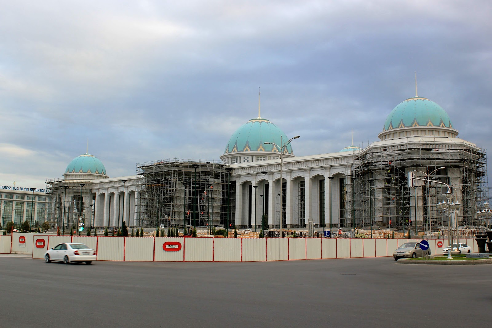 Rukhiyet Palace Ashgabat (2026) – Best of TikTok, Instagram & Reddit ...