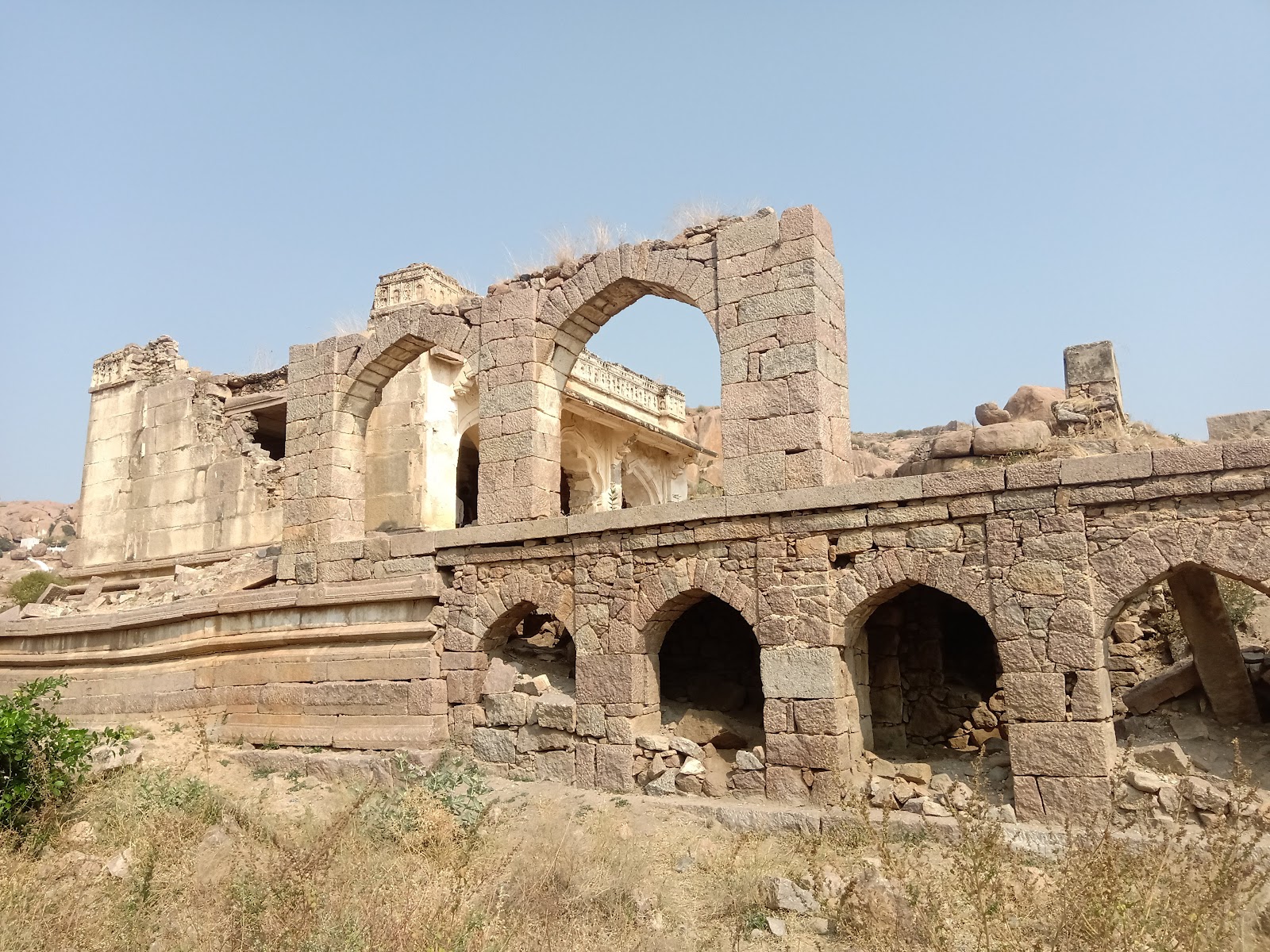 Adoni Fort (2025) – Best of TikTok, Instagram & Reddit Travel Guide