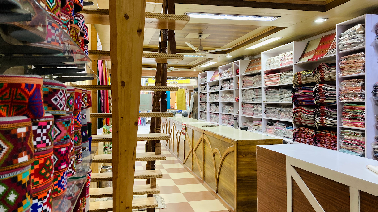 Kullu Shawl Factory (2026) – Best of TikTok, Instagram & Reddit Travel ...