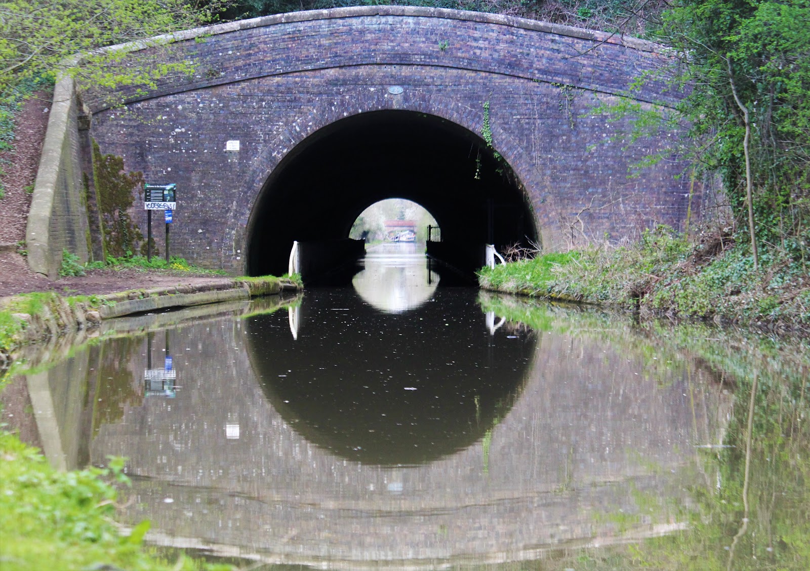 Fenny Compton Tunnel Cutting Oxford Canal (2026) – Best of TikTok ...