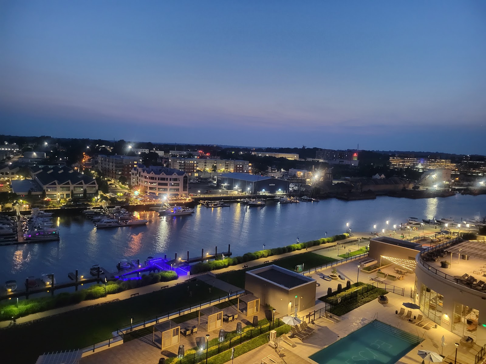 Harbor Point Boardwalk (2026) – Best of TikTok, Instagram & Reddit ...