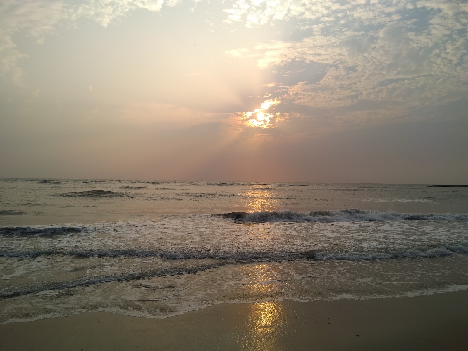 New Mahe Beach Kerala (2026) – Best of TikTok, Instagram & Reddit ...