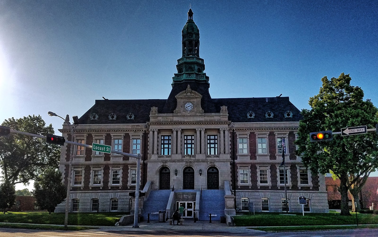 Hall County Courthouse (2026) – Best of TikTok, Instagram & Reddit ...