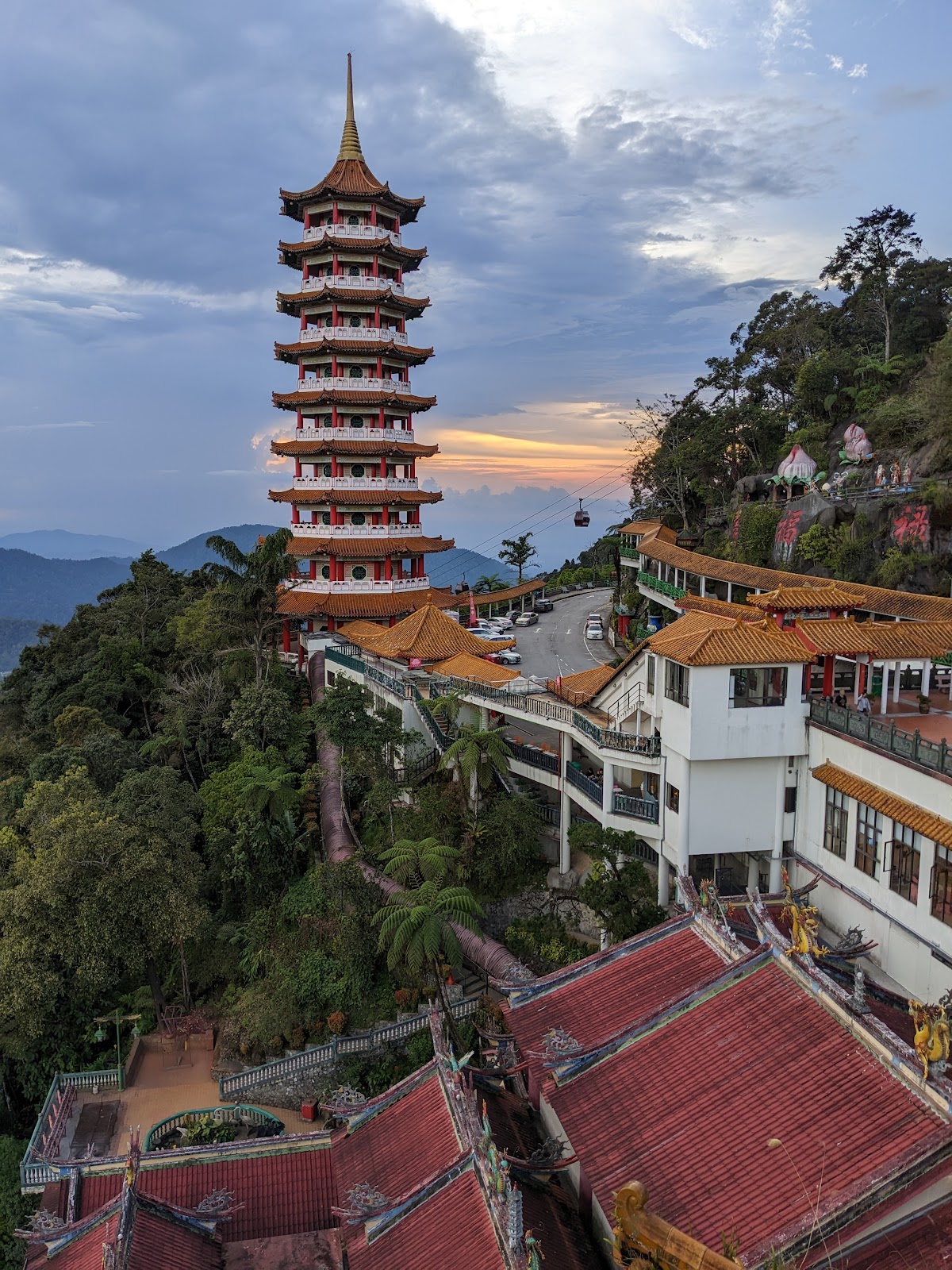 Lim Goh Tong Memorial Park (2025) – Best of TikTok, Instagram & Reddit ...