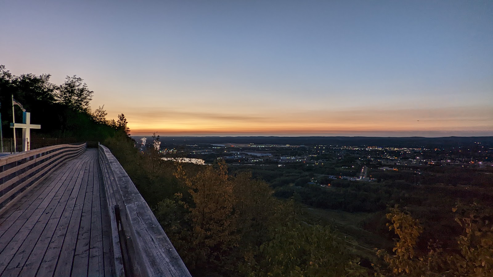 Mount McKay Scenic Lookout (2025) – Best of TikTok, Instagram & Reddit ...
