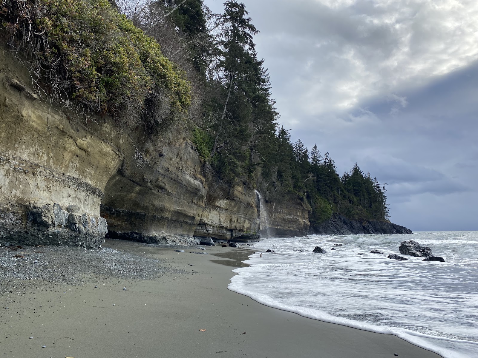 Mystic Beach (2026) – Best of TikTok, Instagram & Reddit Travel Guide