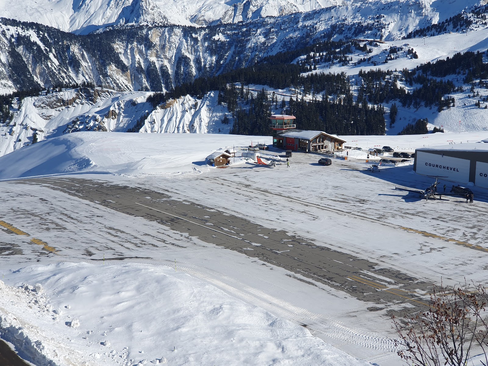 Courchevel Altiport (2025) – Best of TikTok, Instagram & Reddit Travel ...