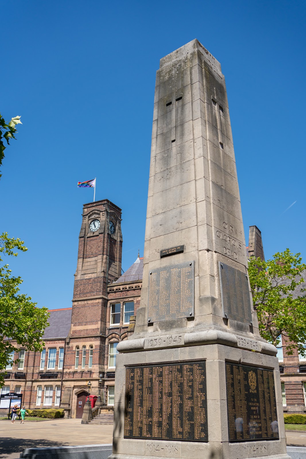 St Helens War Memorial Victoria Square (2026) – Best of TikTok ...