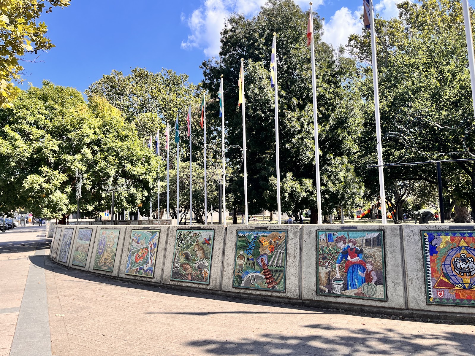 Avenue of Flags (2026) – Best of TikTok, Instagram & Reddit Travel Guide