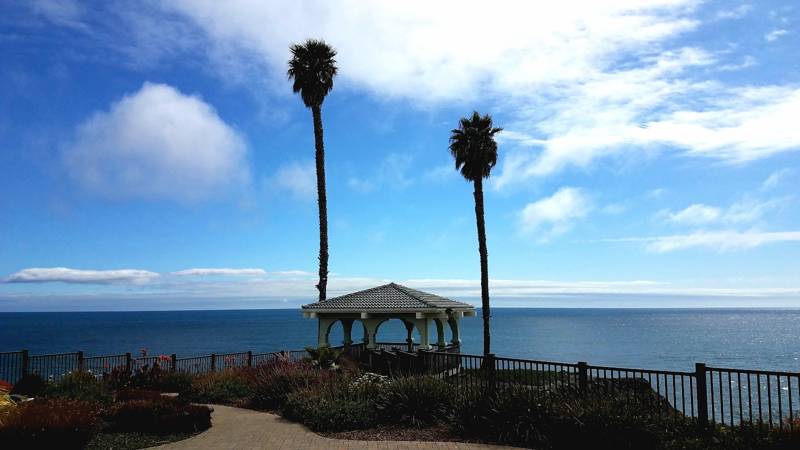 Shell Beach Bluff Trail Pismo Beach California (2026) – Best of TikTok ...