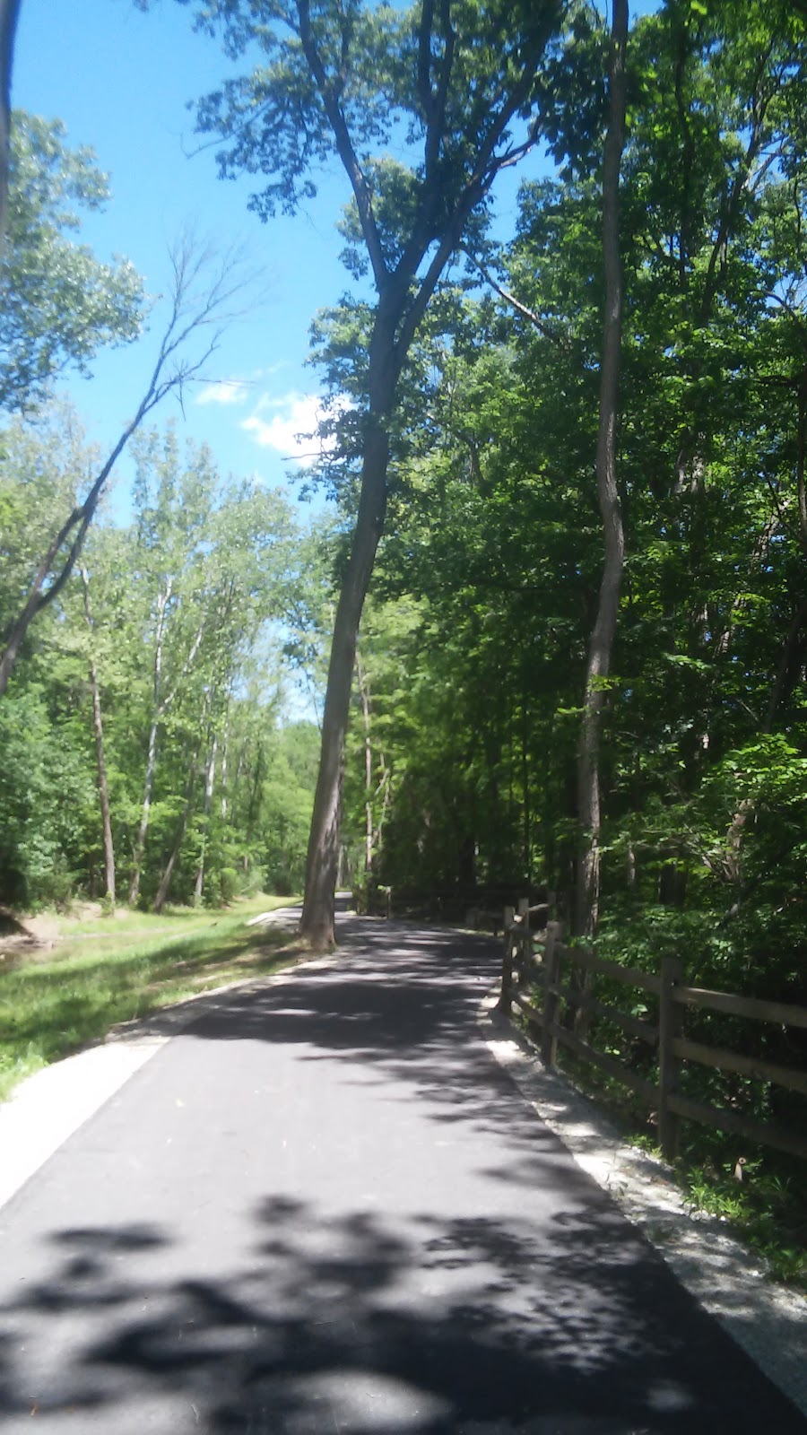 Feeder Canal Trail (2025) – Best of TikTok, Instagram & Reddit Travel Guide