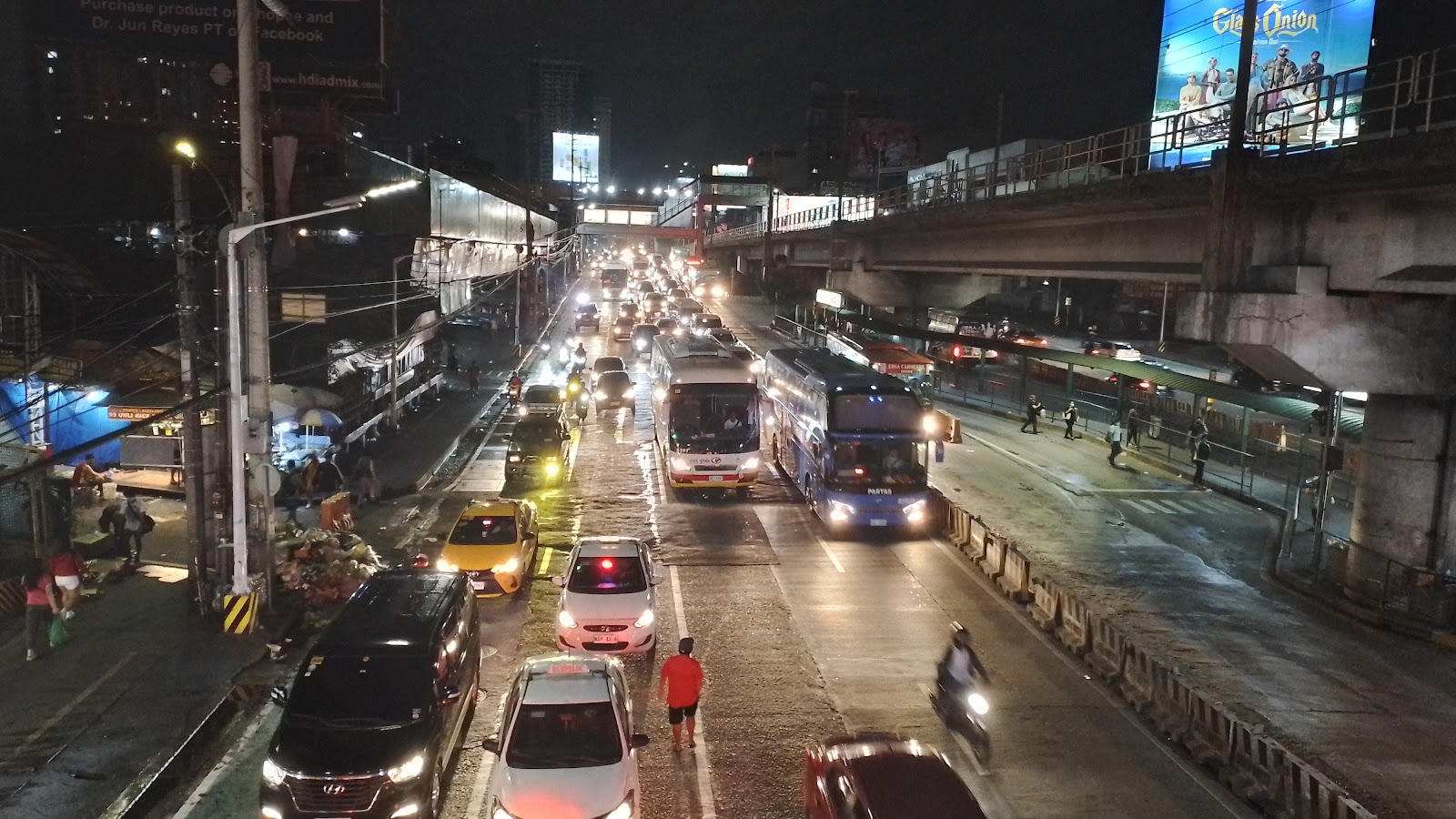 EDSA Crossing Manila (2026) – Best of TikTok, Instagram & Reddit Travel ...